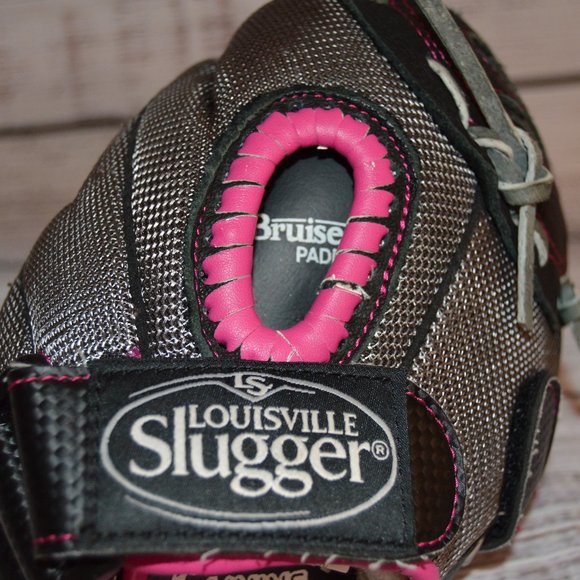 Louisville Slugger | Other | Guc Louisville Slugger Left Handed ...